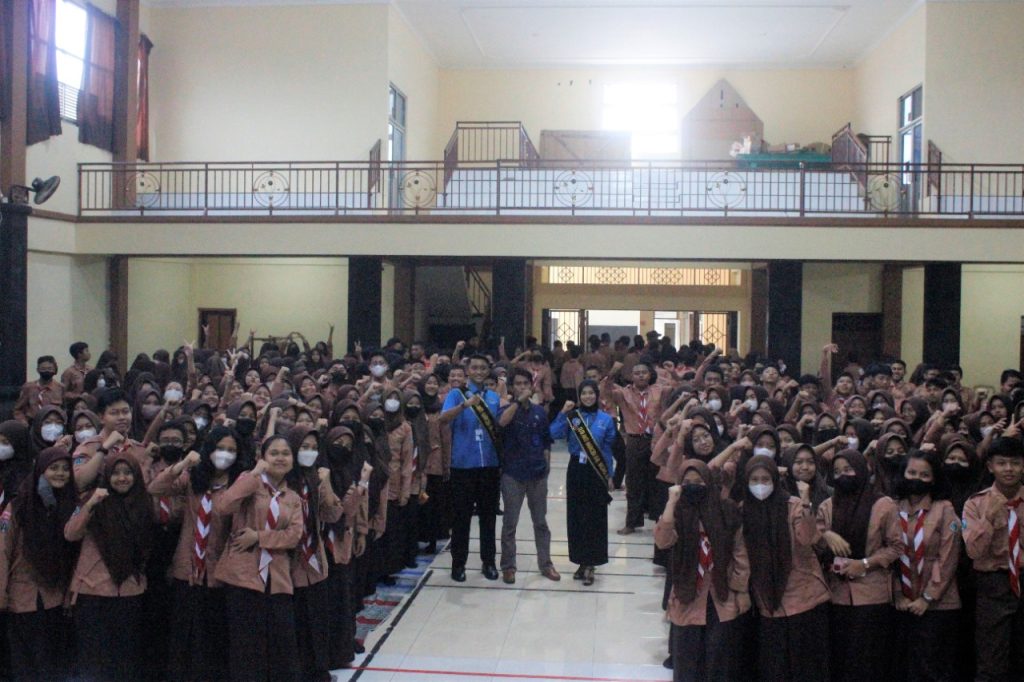 Official Website SMAN 1 Lawang – BAKTIKU HARAPANMU